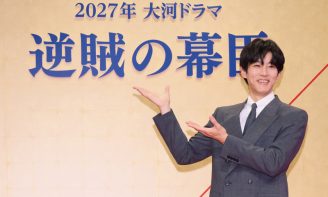 松坂桃李が2027年NHK大河の主演に決定！16年ぶりの“殿”に「いろいろな人生を経験した“殿”を見せたいです」 (1/1)| 女性セブンプラス
